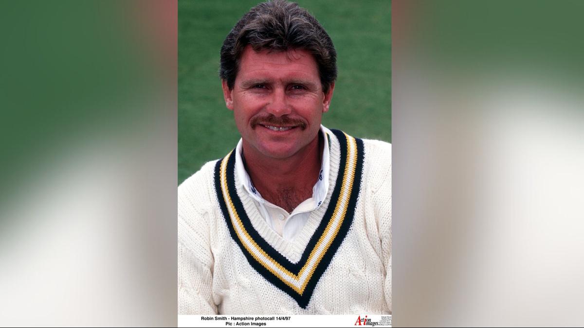 Former England cricketer Robin Smith dies at 62 - TrendLyric